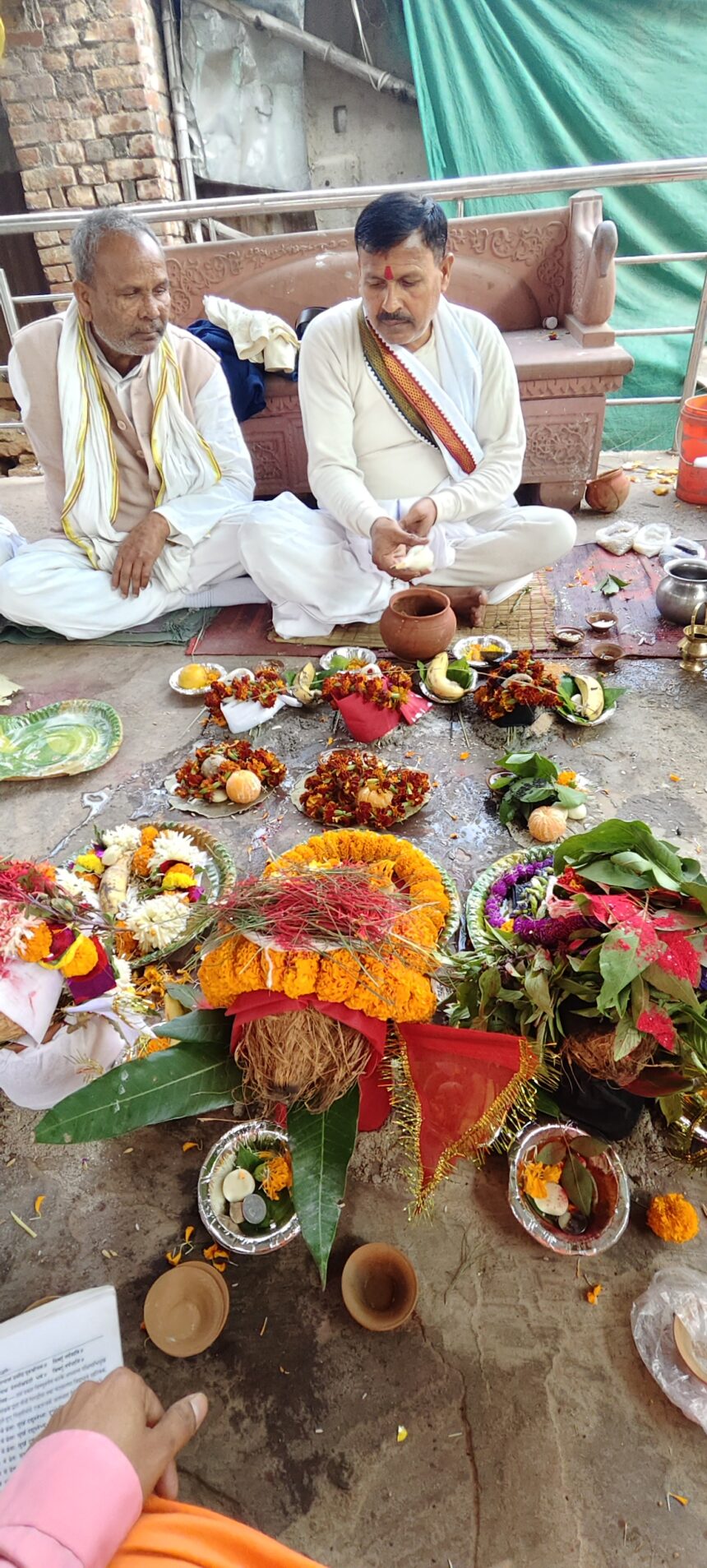 Book Pandit Ji in Varanasi, Best Pandit for Puja in Varanasi | My Tirth ...